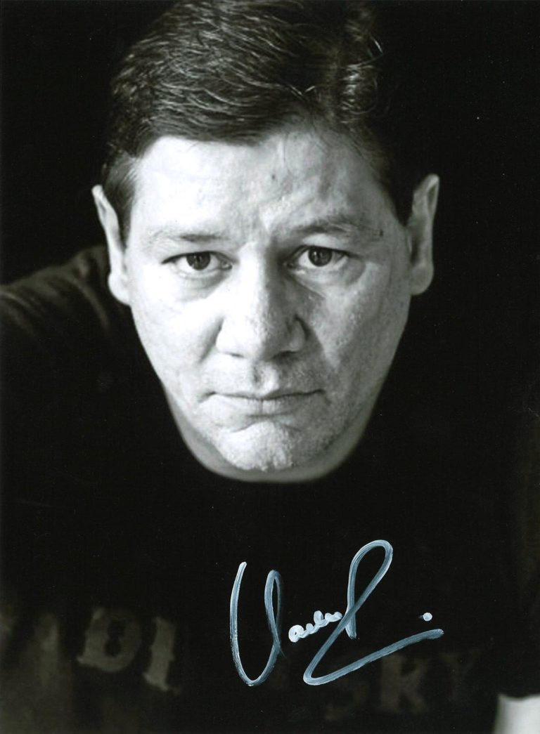 Portrait – Claude-Oliver Rudolph